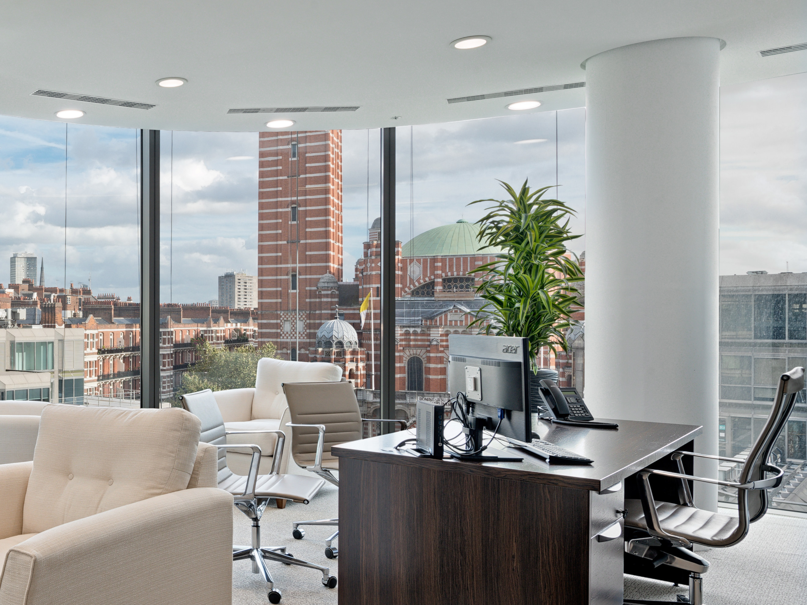 How to Choose Your Perfect Office Space | Oktra