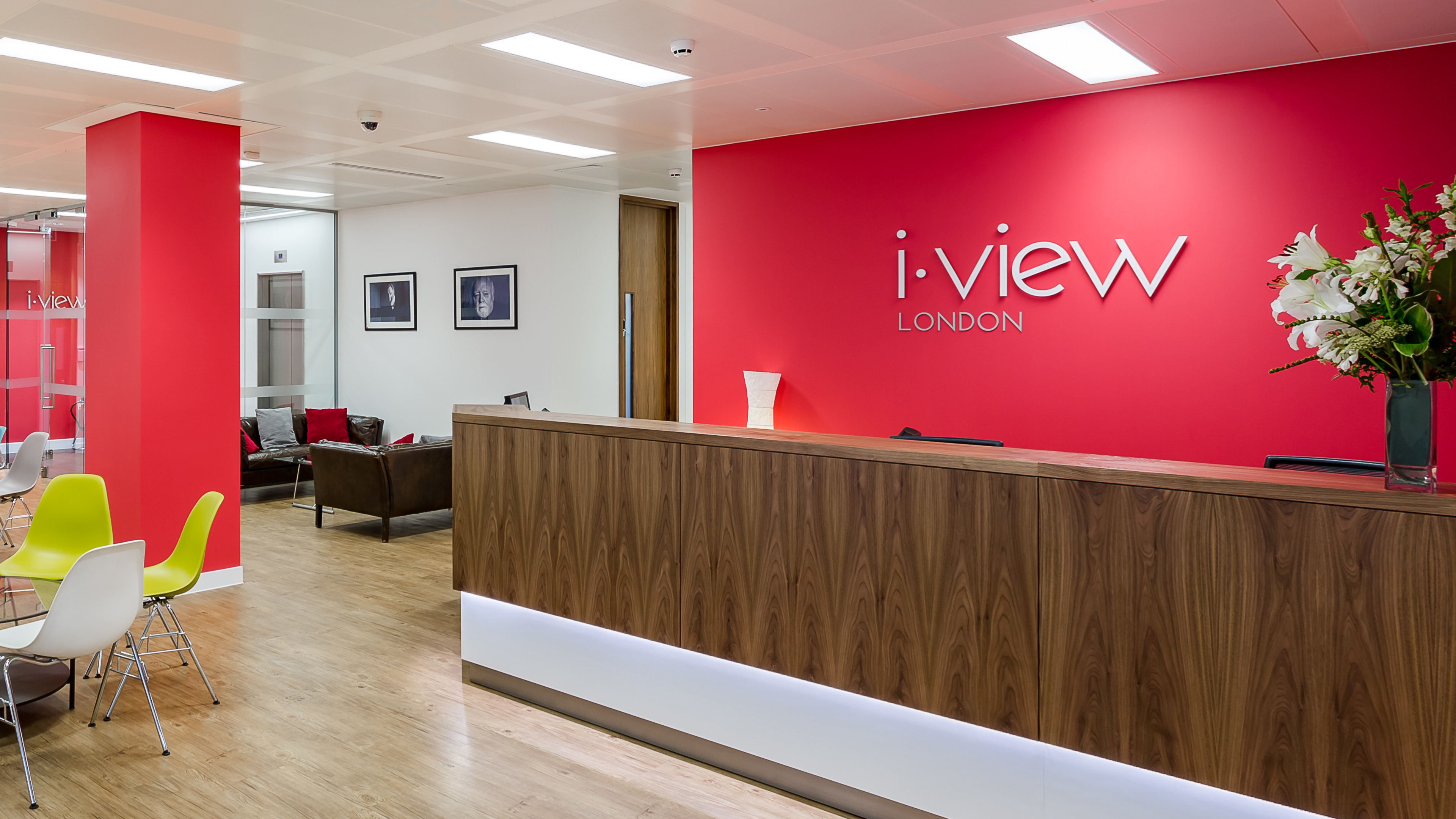 Our Client i-view Wins Best Viewing Facility Award | Oktra News