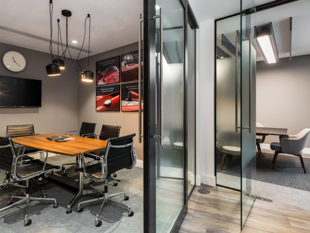 CRUX Asset Management Office Fit Out | Oktra
