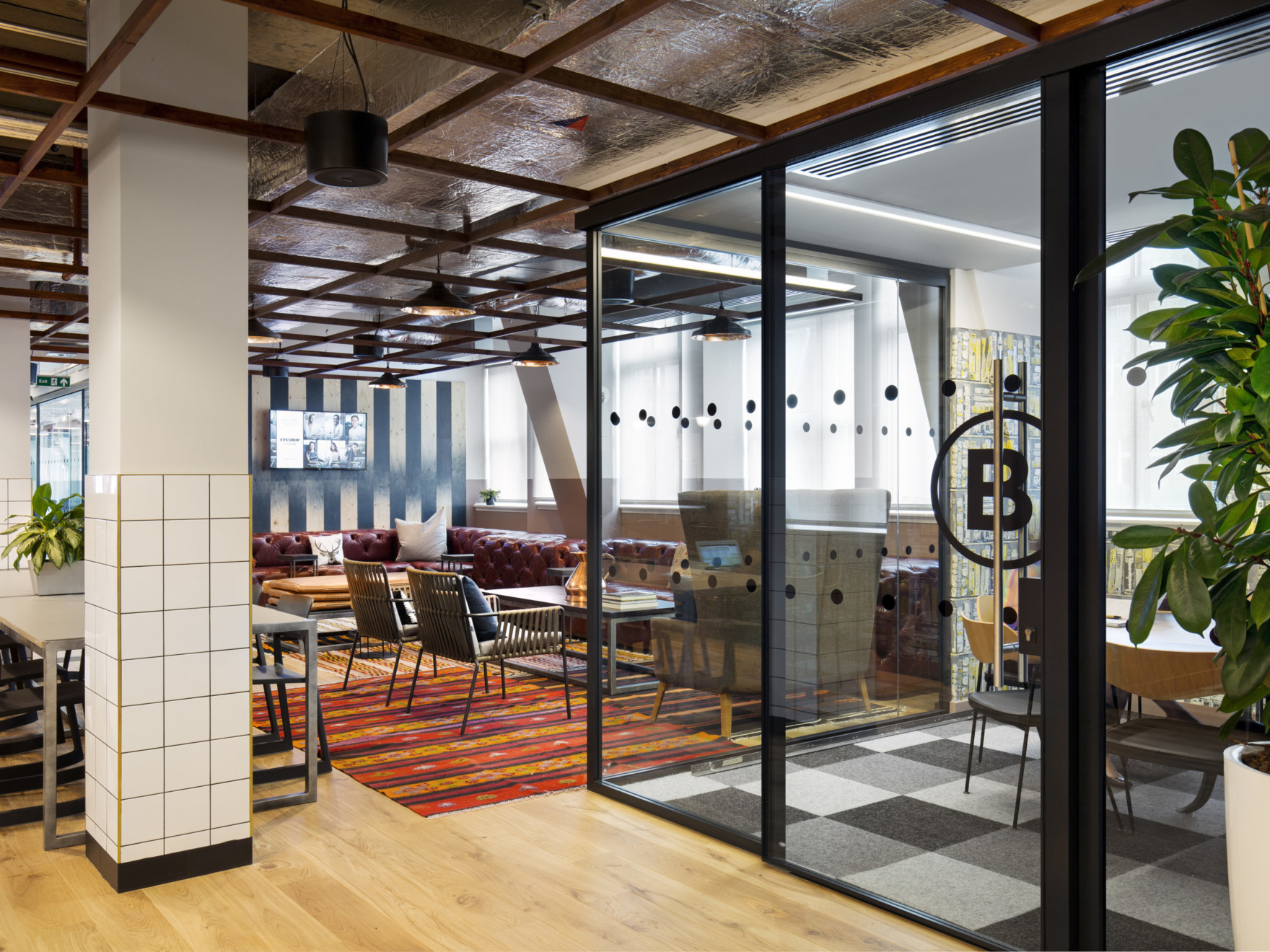 WeWork Waterhouse Square Coworking Design - Case Study | Oktra