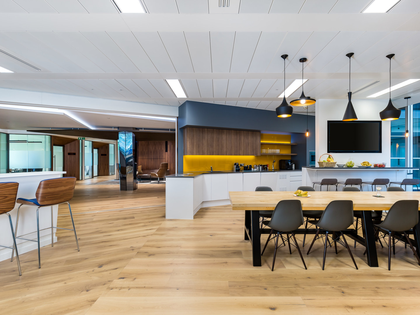 Office Design for Amber Infrastructure | Oktra