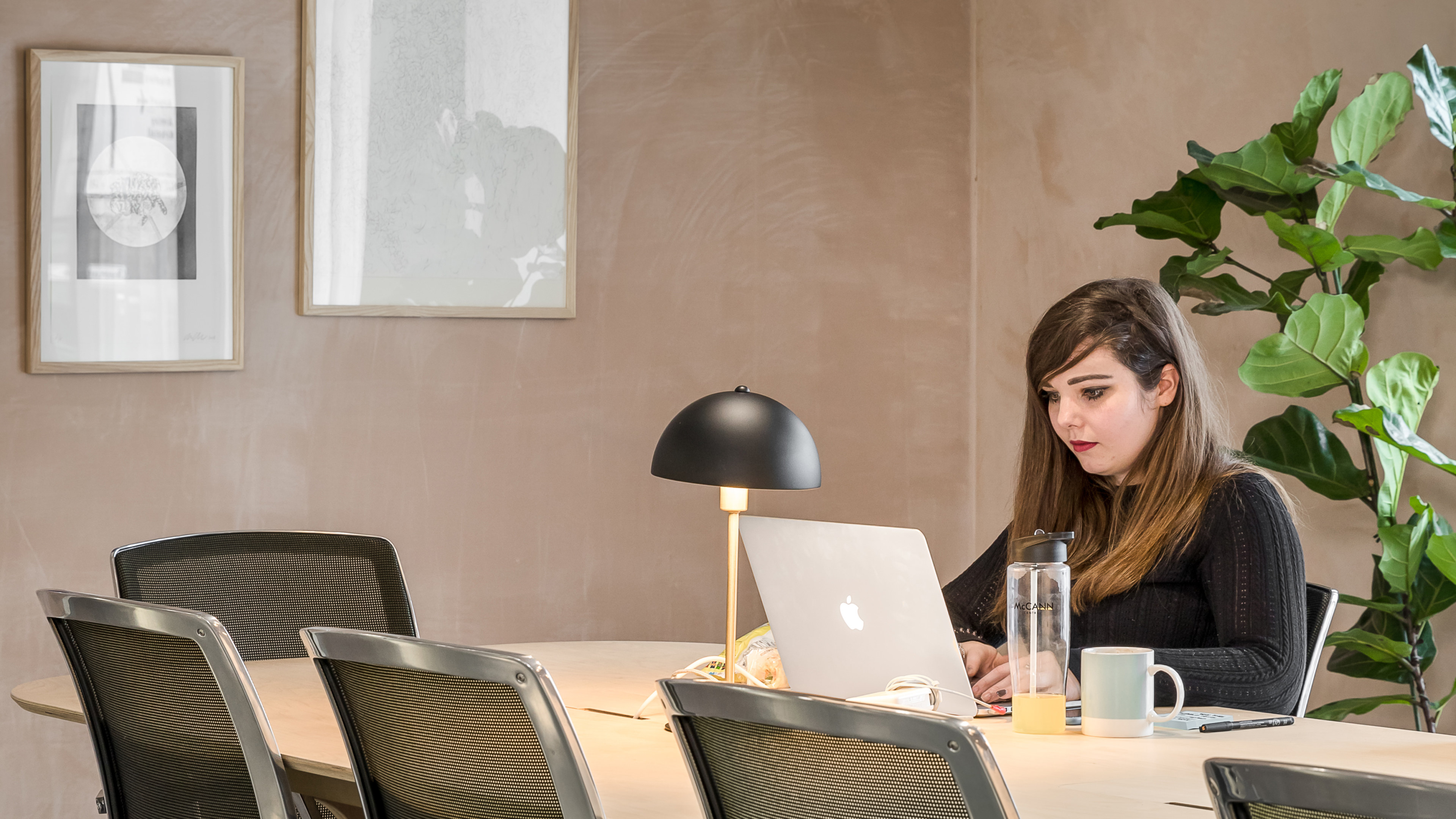 Workplace Wellbeing: What It Is and How to Measure It | Oktra