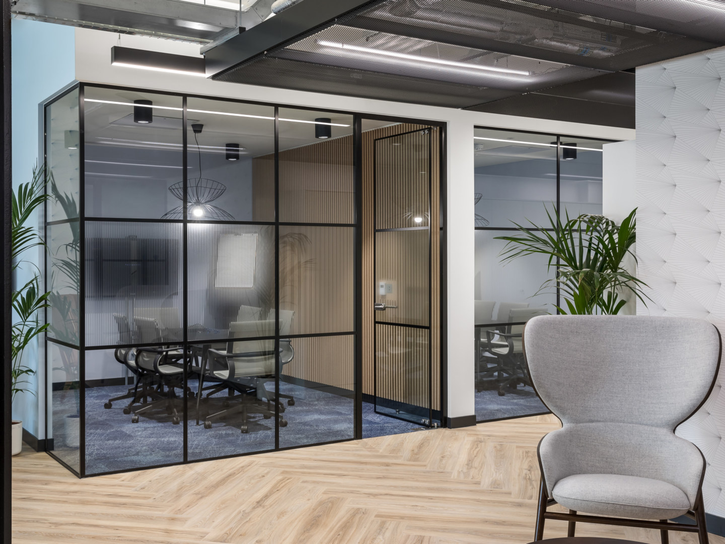 Dynata – Cat B Fit Out | Oktra Case Study