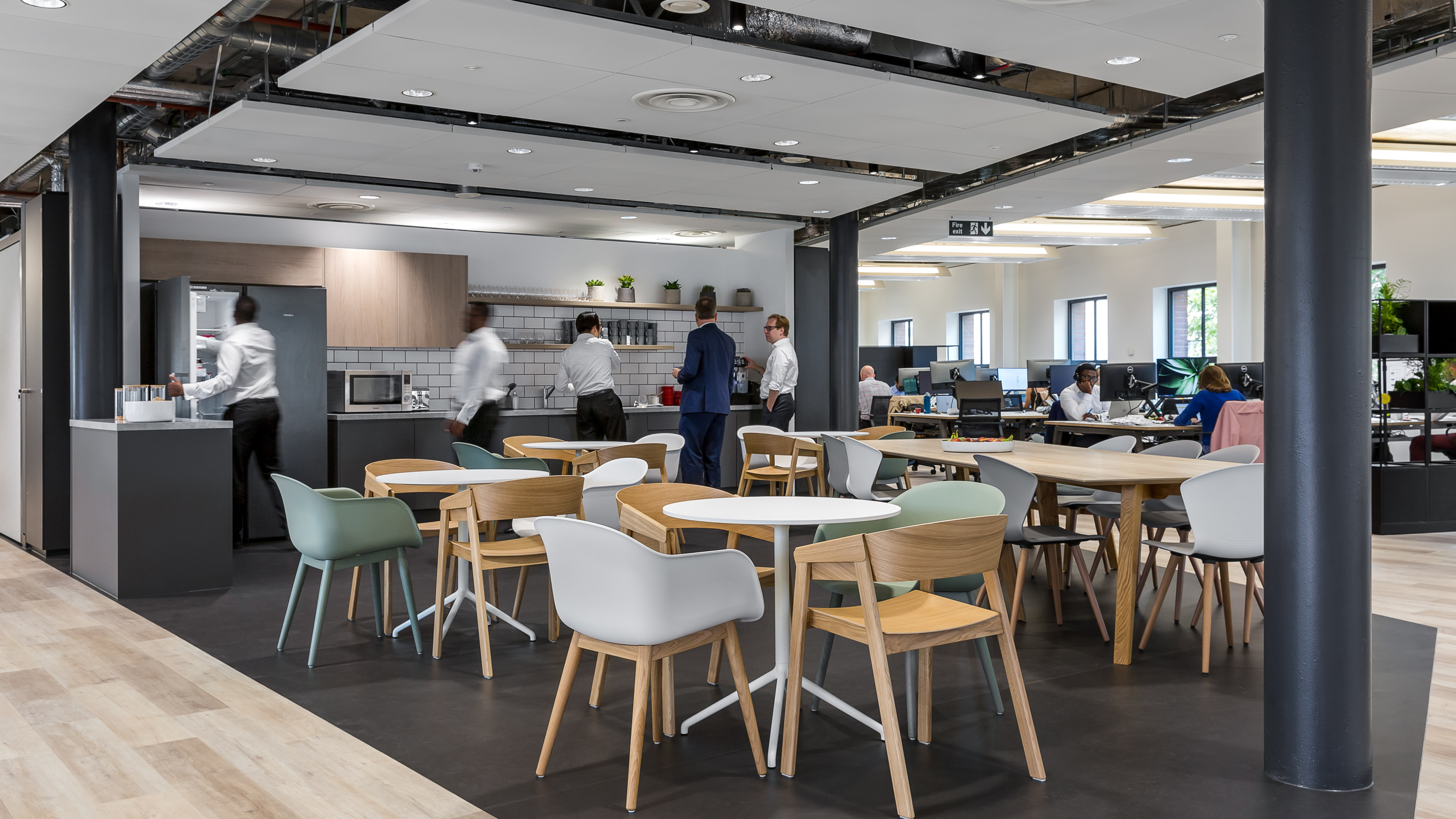 How to Design an Office for an Insurance Company | Oktra