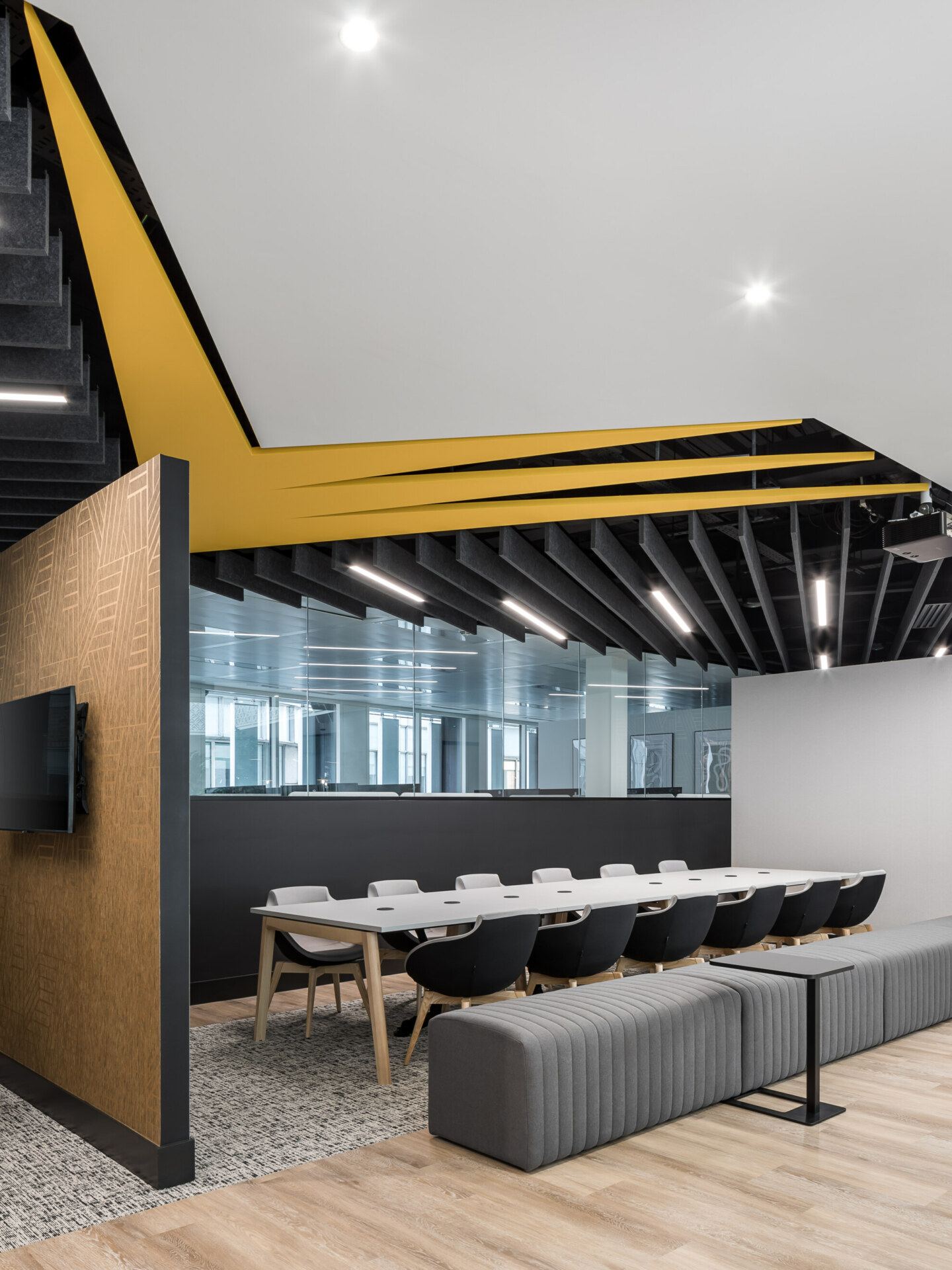 Crowe UK LLP – Cat B Fit Out | Office Design for Financial Firms