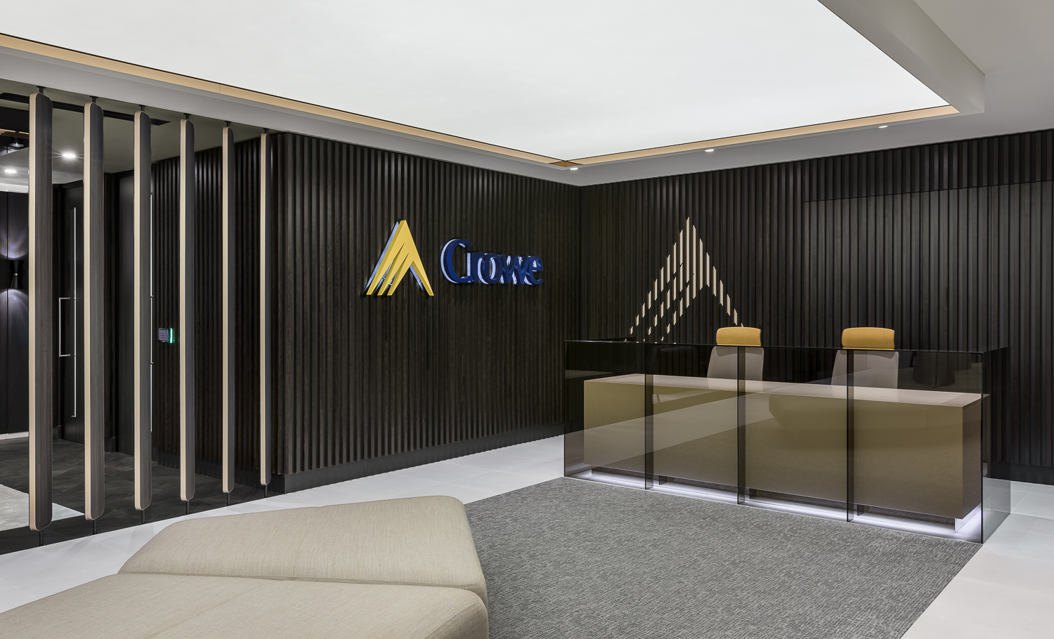Crowe UK LLP – Cat B Fit Out | Office Design for Financial Firms