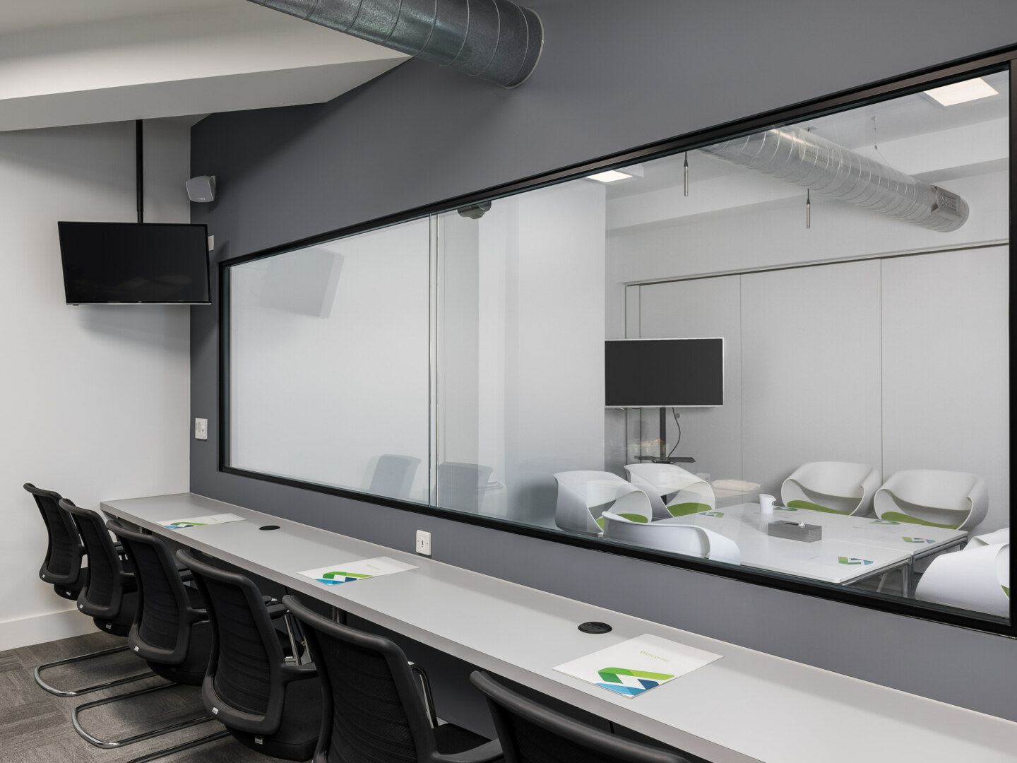Schlesinger Group Viewing Facility Cat B Fit Out | Oktra Case Study
