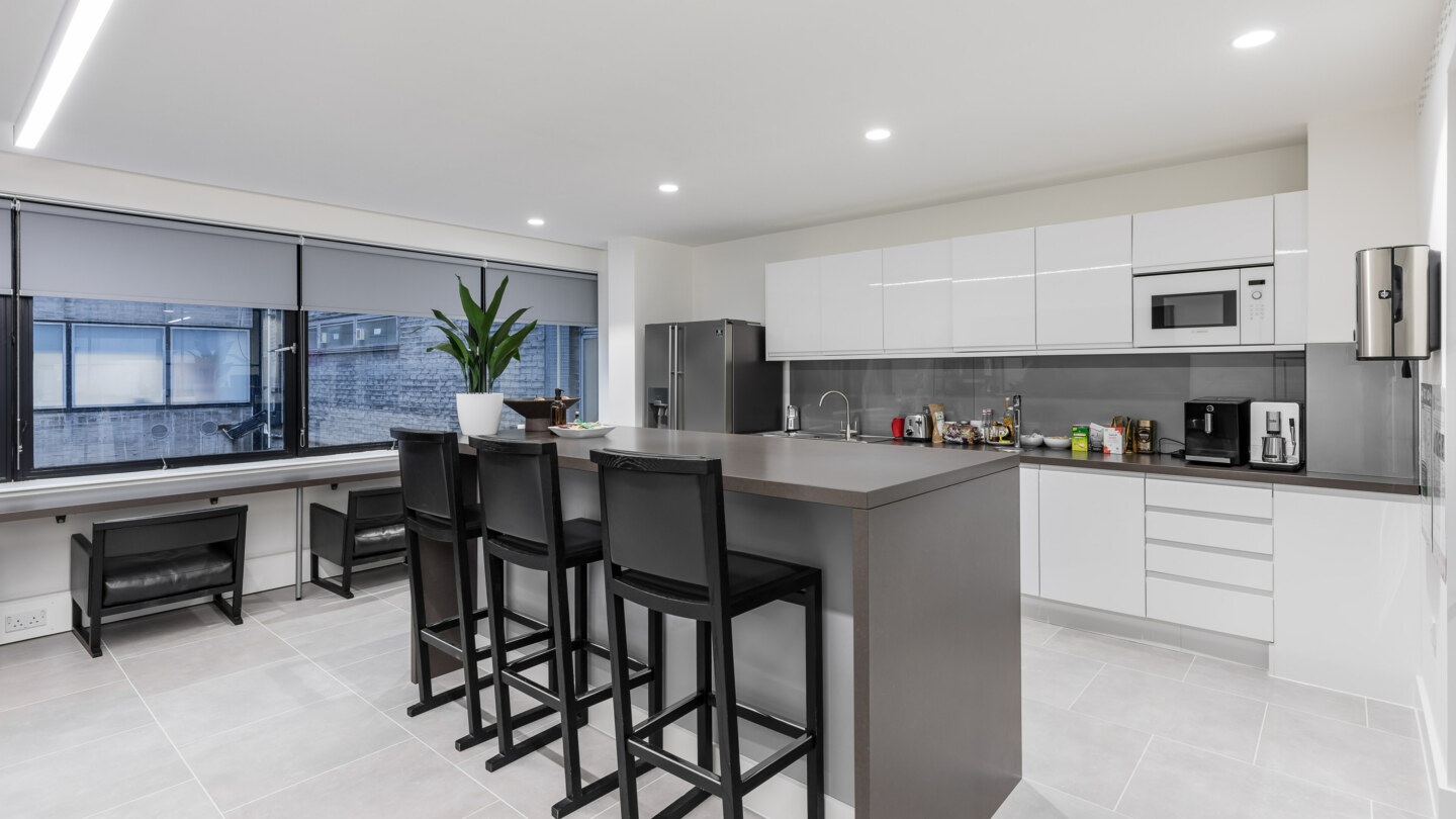 Office Design for Private Hedge Fund Manager | Oktra Case Study