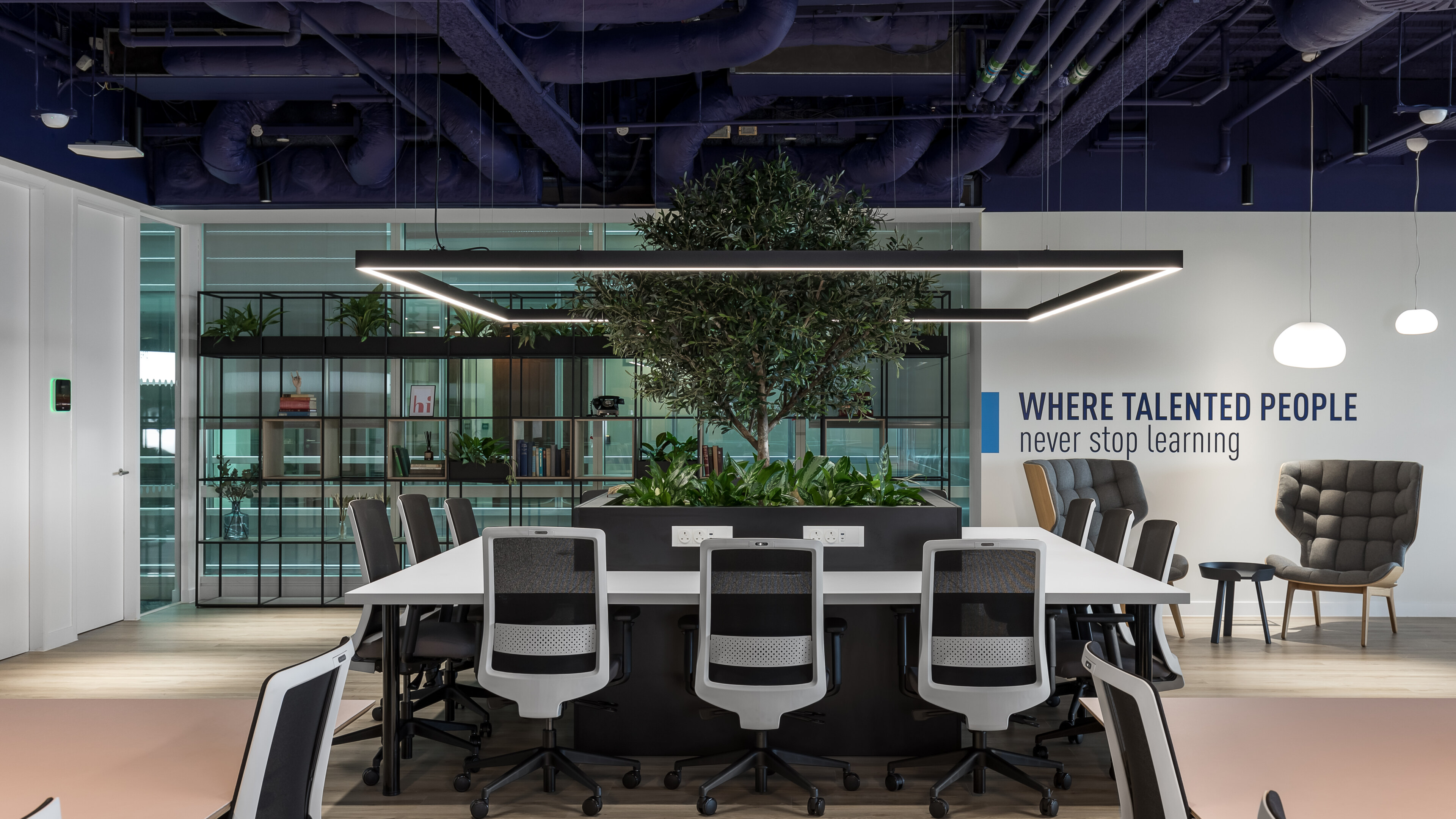 Why Tech Companies Still Need an Office | Oktra