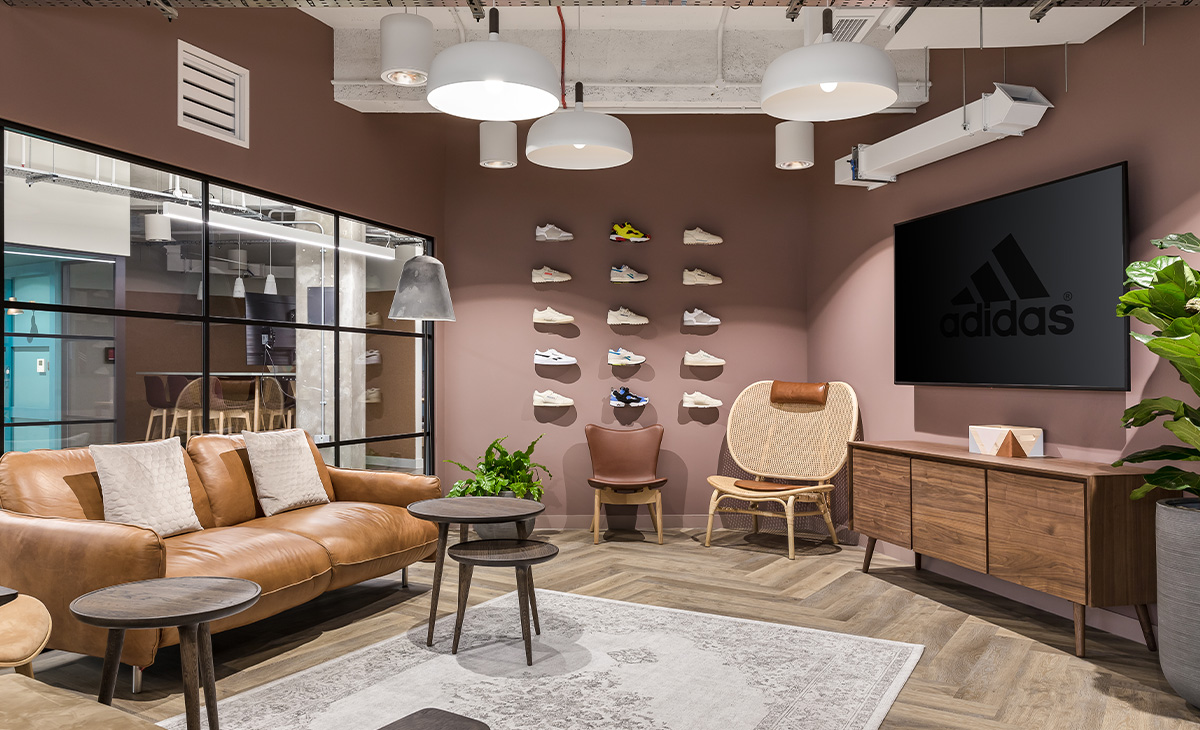 How to Design an Office for a Big Brand | Oktra