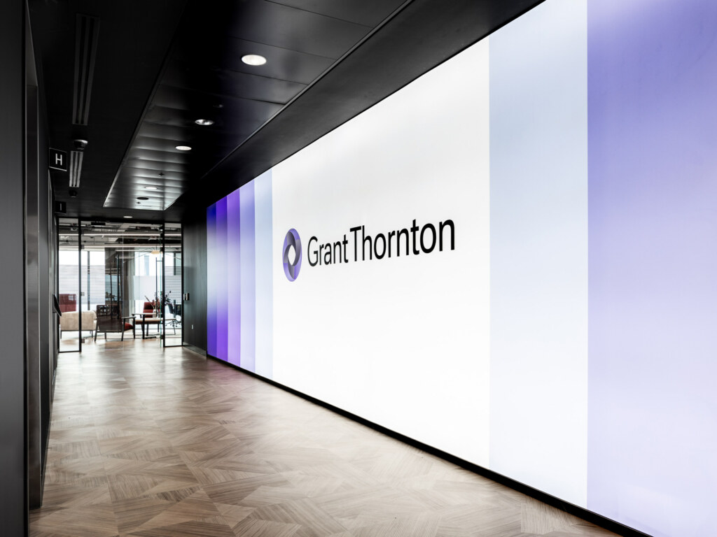Grant Thornton Workplace Design in Birmingham | Oktra