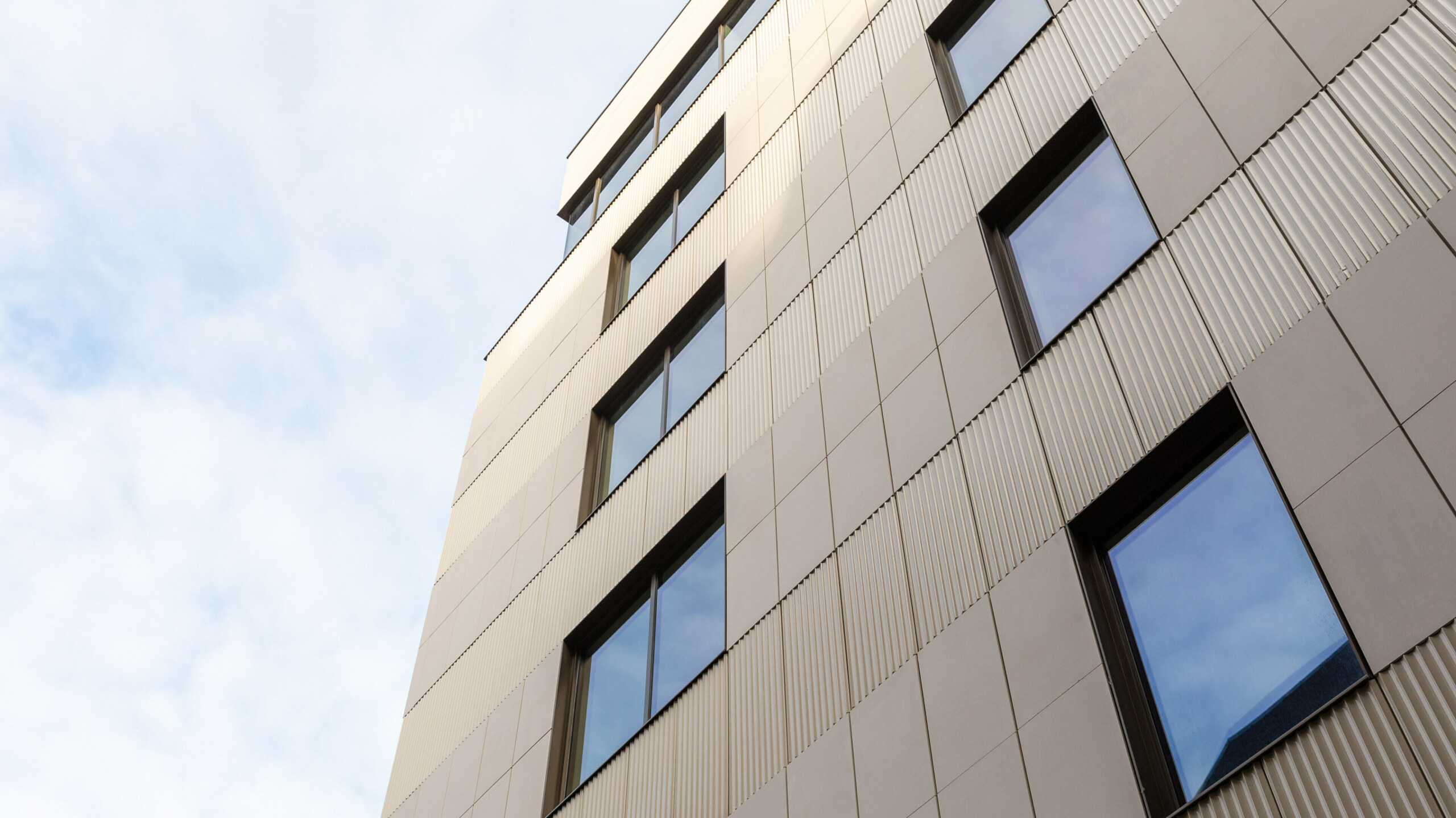 When Is It Time To Move Office? | Oktra