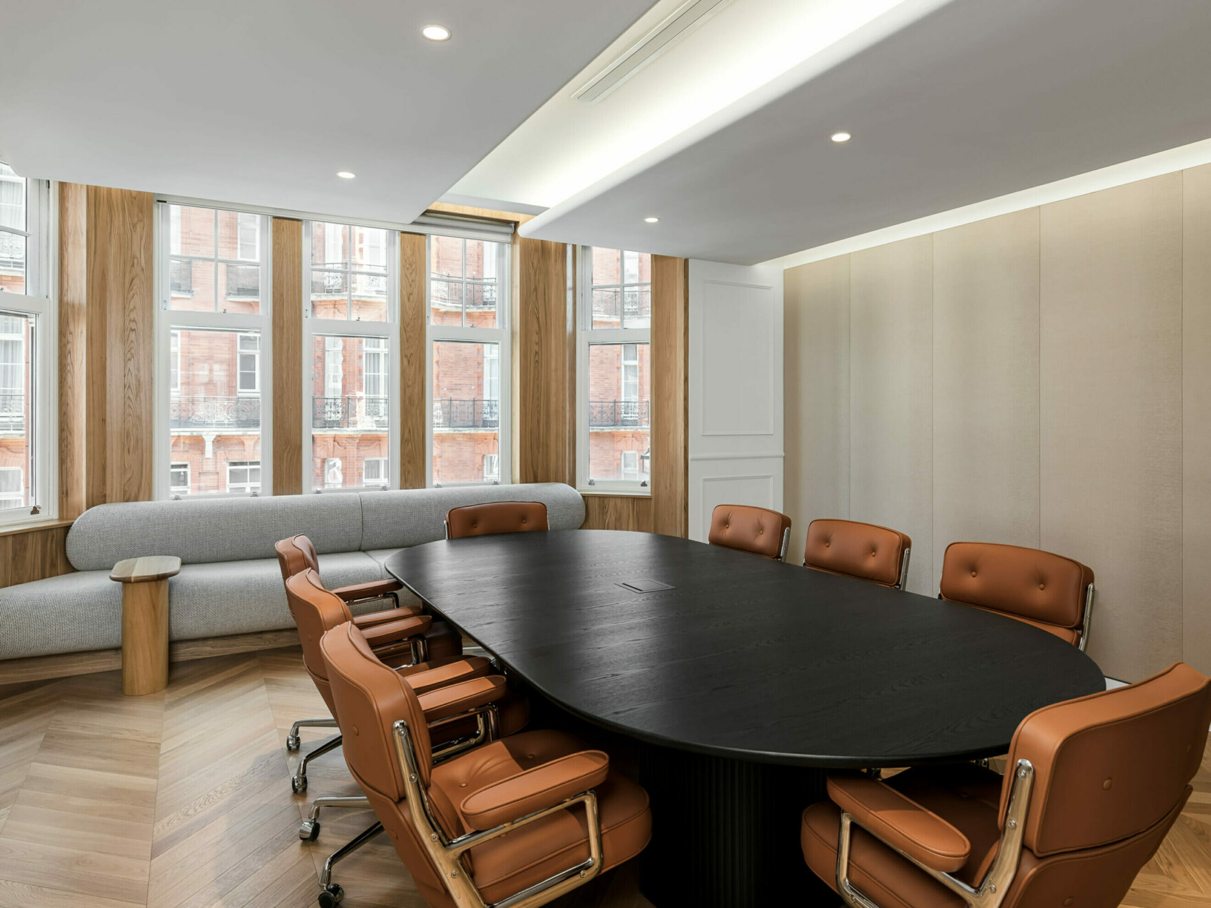 Cat B Office Fit Out for London Finance Firm | Oktra Case Study
