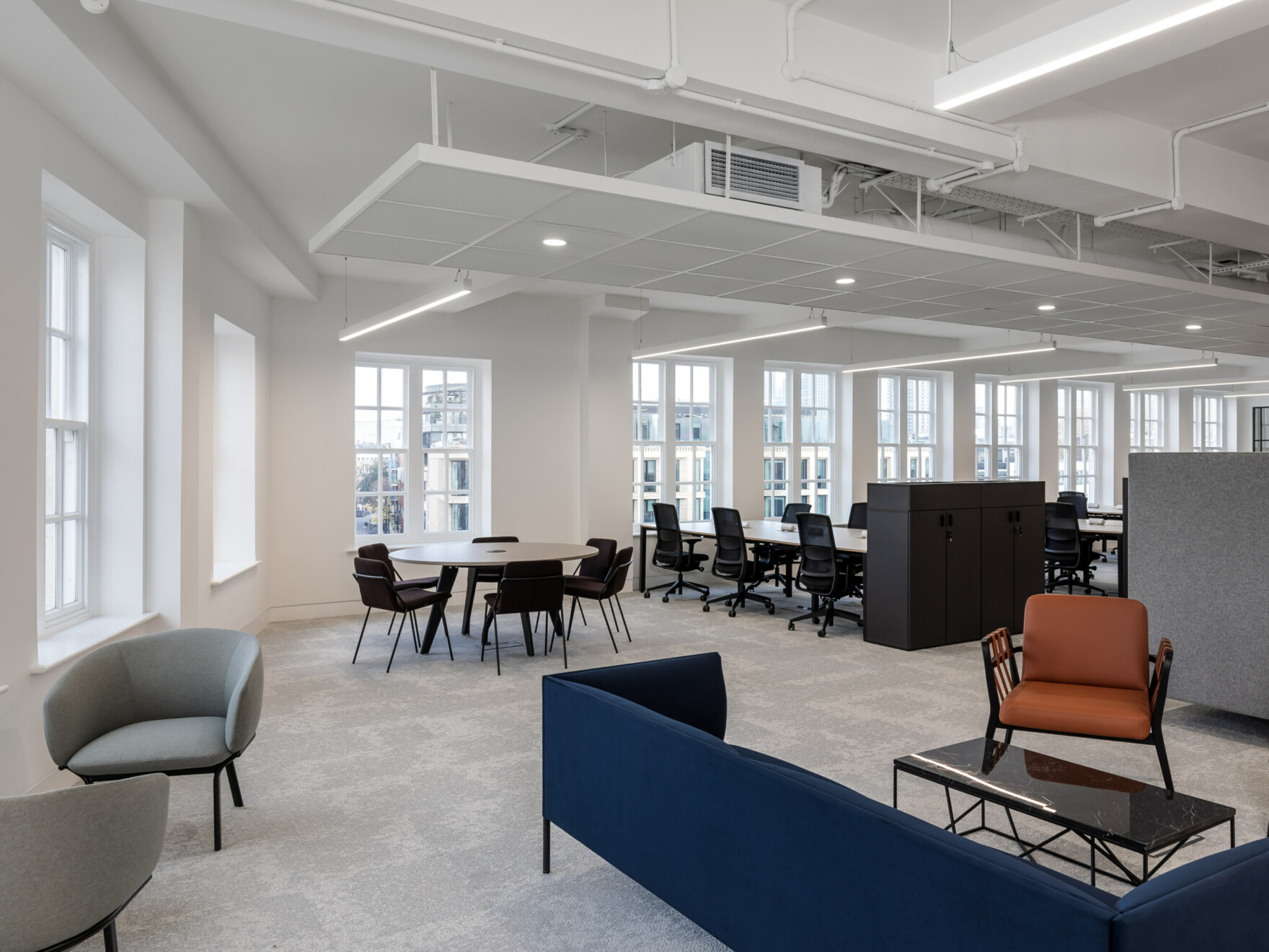 Cat A+ Fit Out of The Corner Building for RE Capital