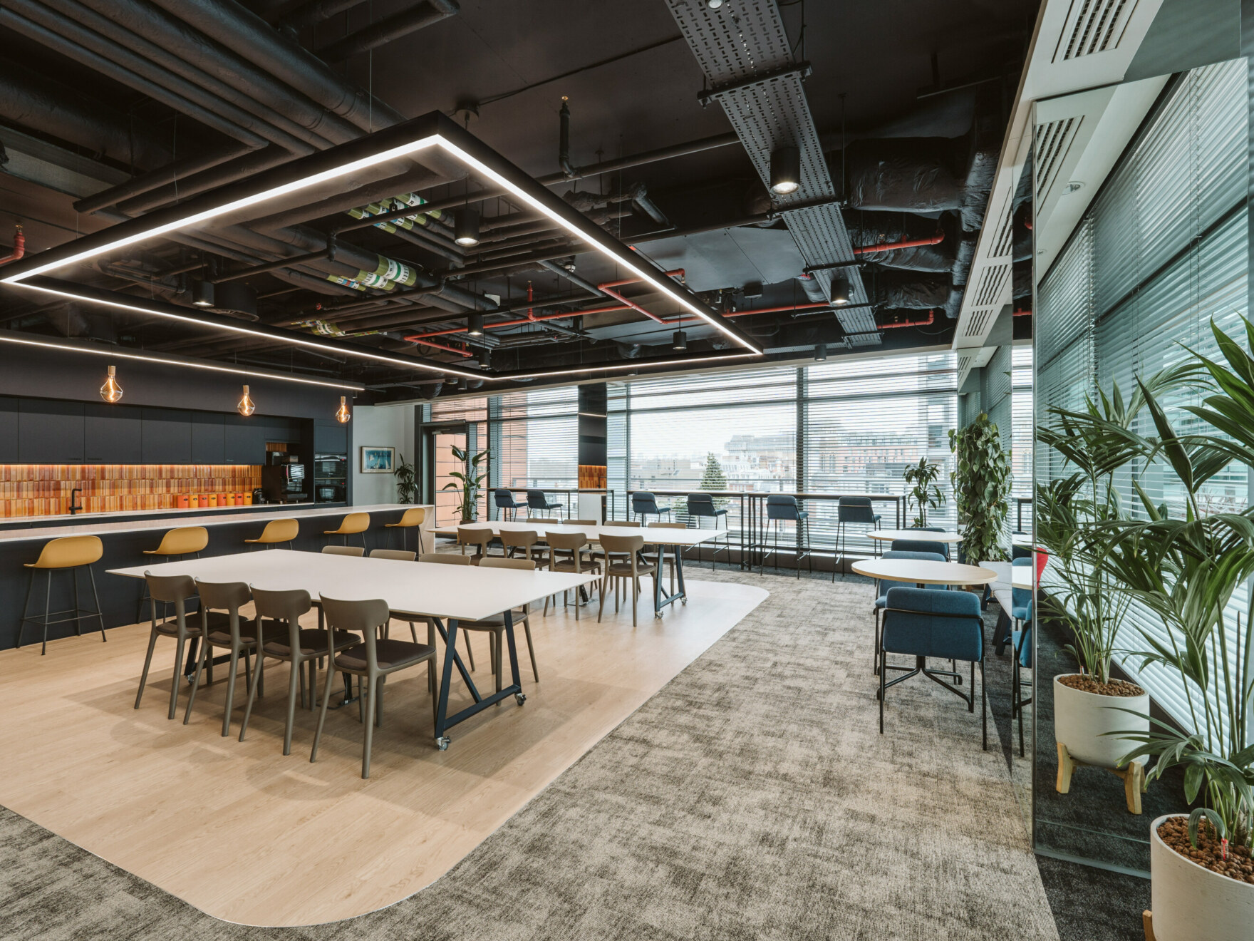 Office Fit Out for DP World | Oktra Case Study