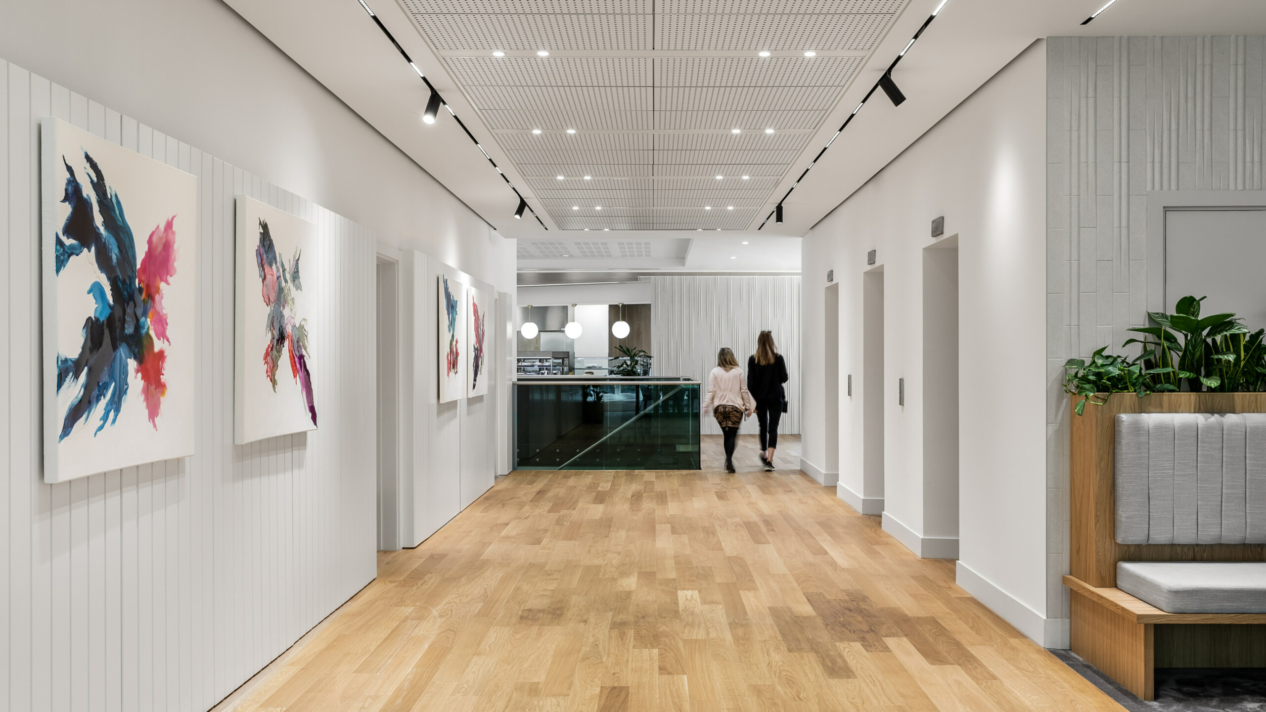 How Office Design Can Improve Employee Experience | Oktra