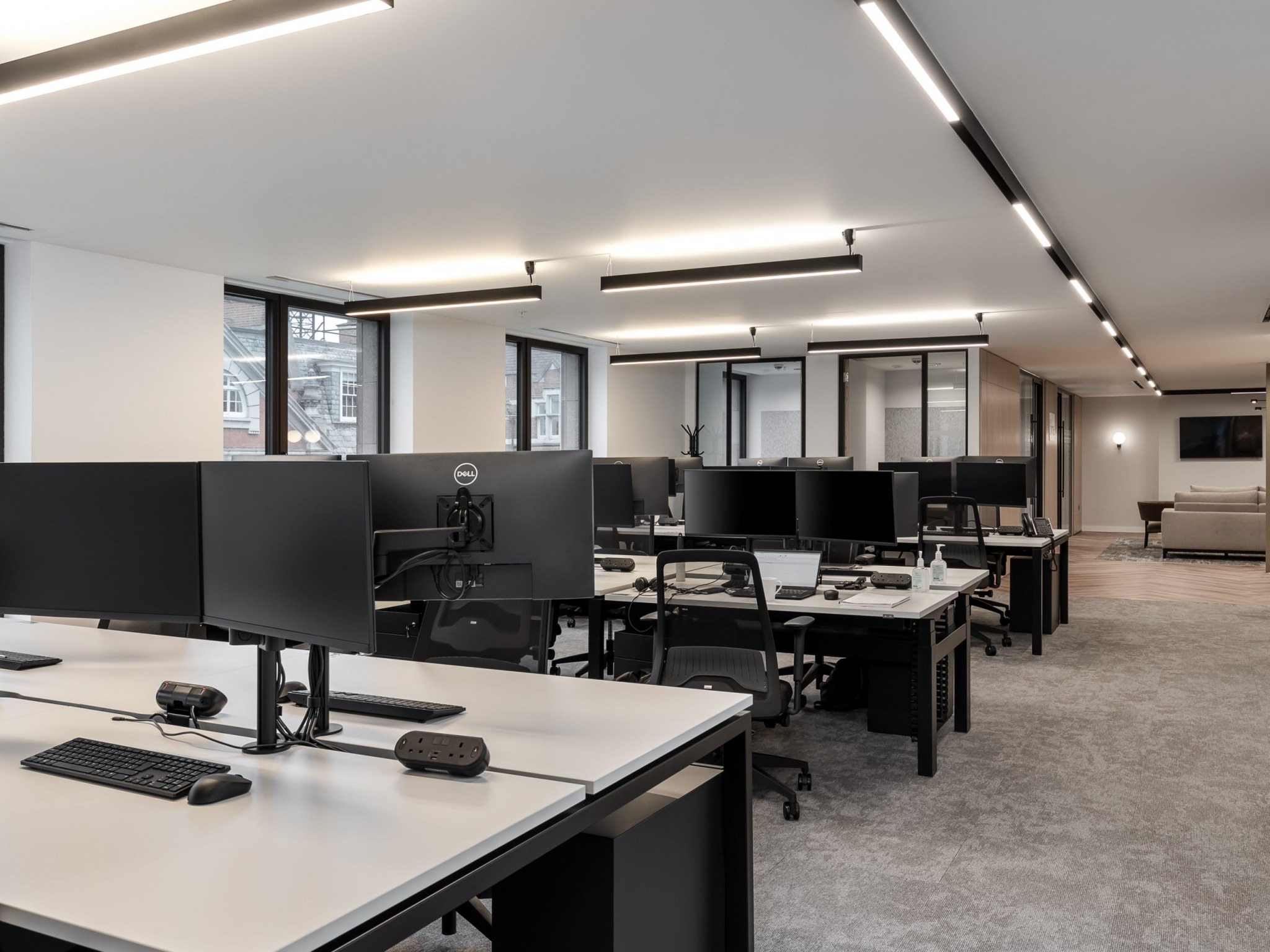 Office Design for Bank of London & The Middle East