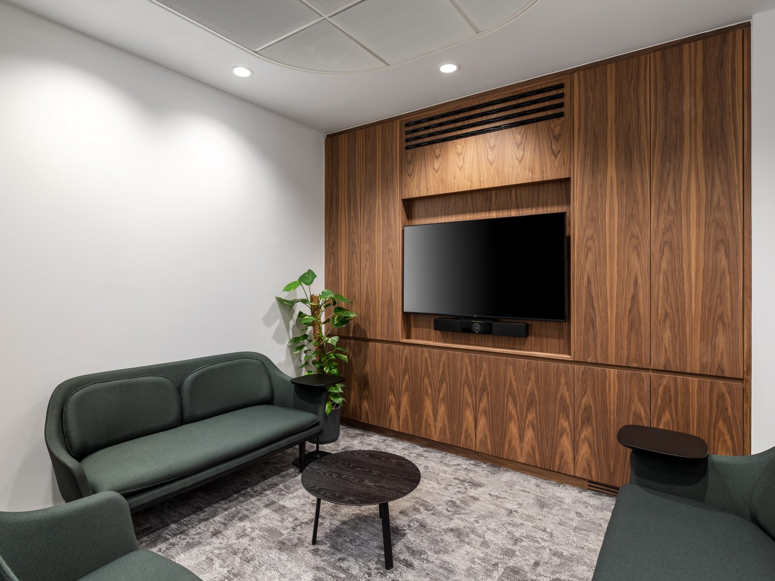 Office Design for Auto Trader | Oktra Case Study