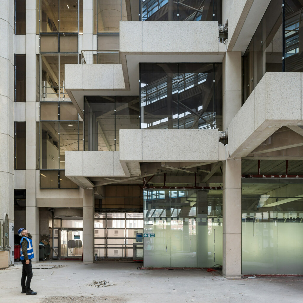 Large-Scale Design and Build Projects | Oktra