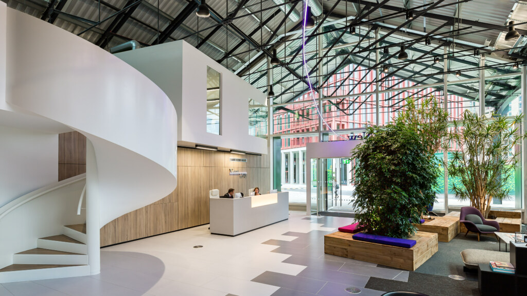 Large-Scale Design and Build Projects | Oktra