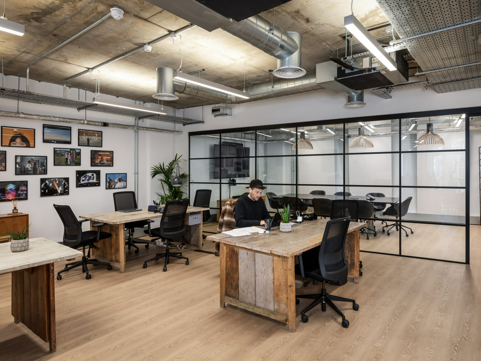 Production Studio Design for UNIT9 | Oktra Case Study