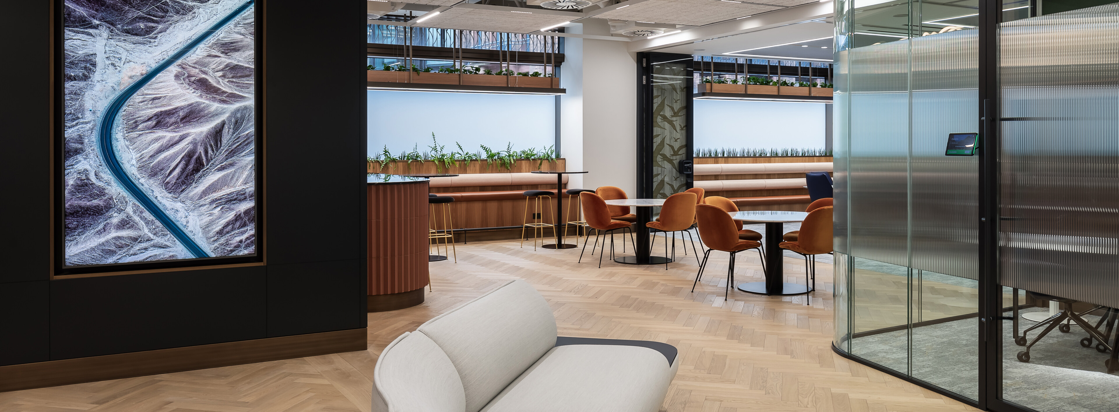 The Benefits of Designing an Adaptable Office Space