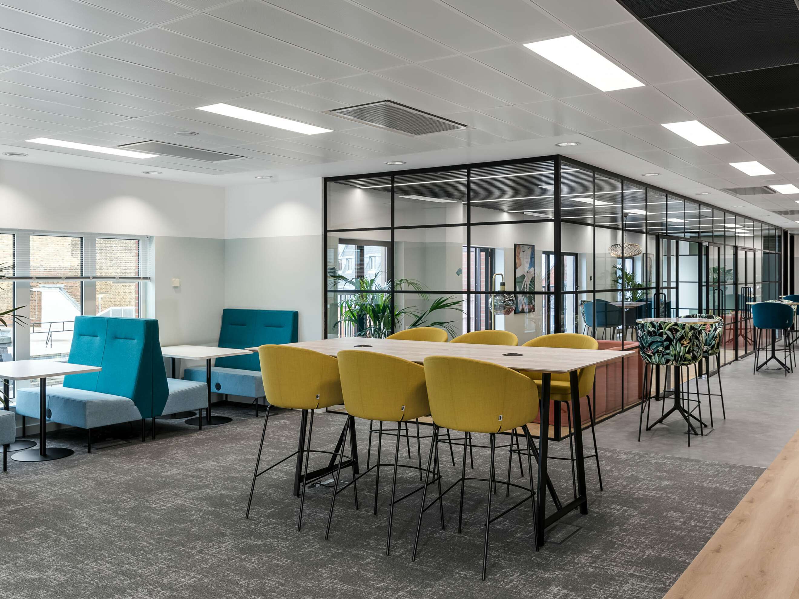 Designing for Collaboration: 4 Ideas for Creating a Collaborative Workspace