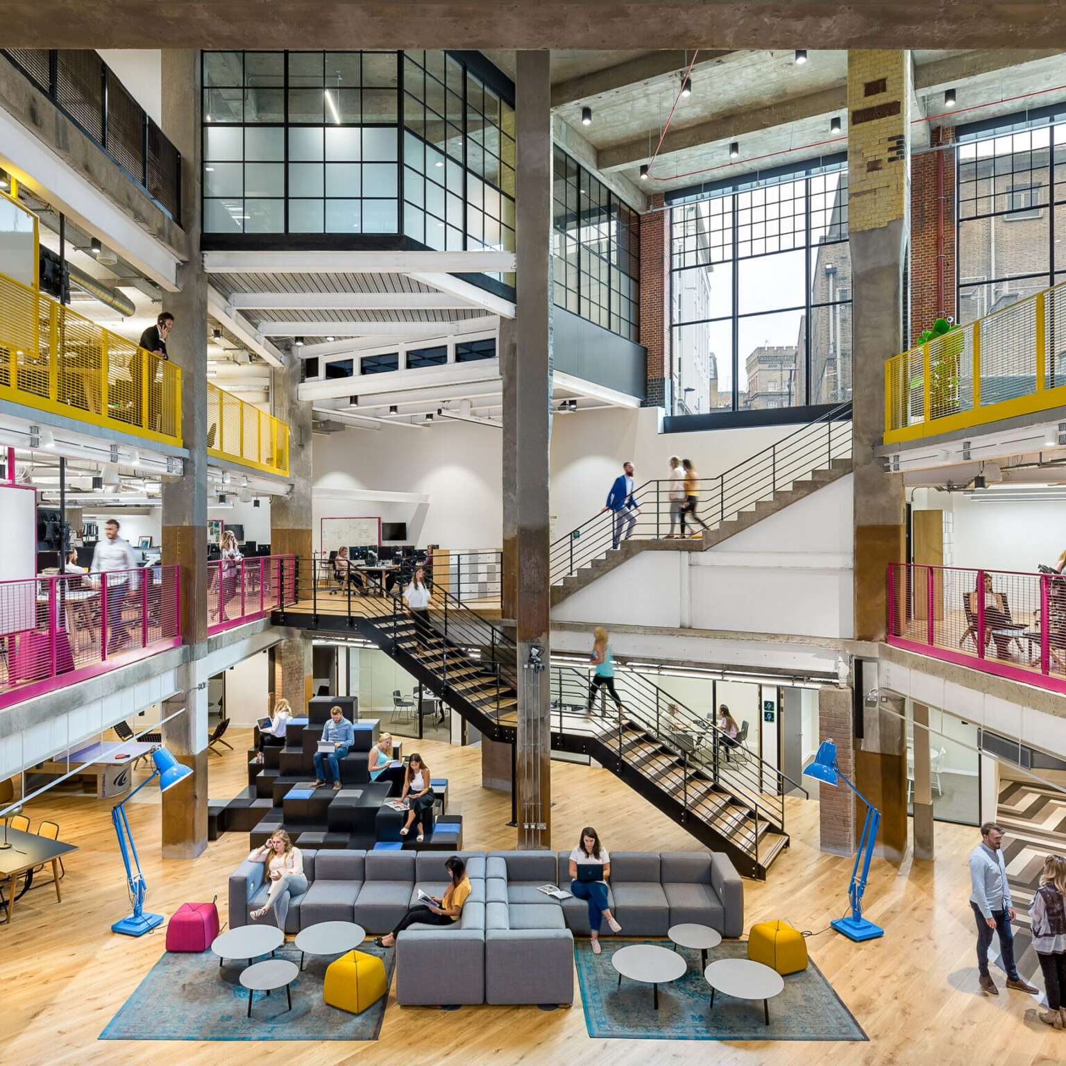 What is Agile Workspace Design? 3 Dynamic Office Examples