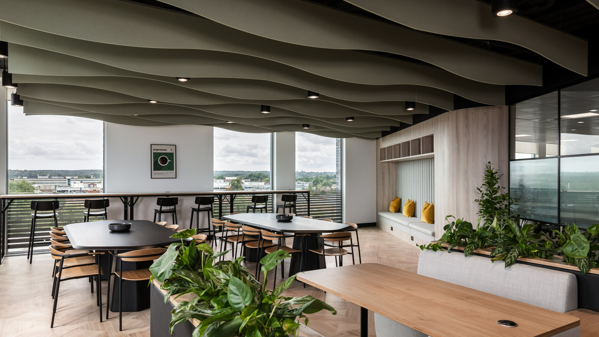 Crawley Office Design for Insurance Firm | Oktra Case Study