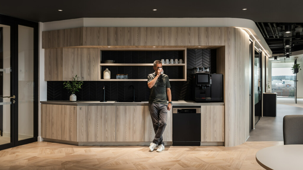 Crawley Office Design for Insurance Firm | Oktra Case Study