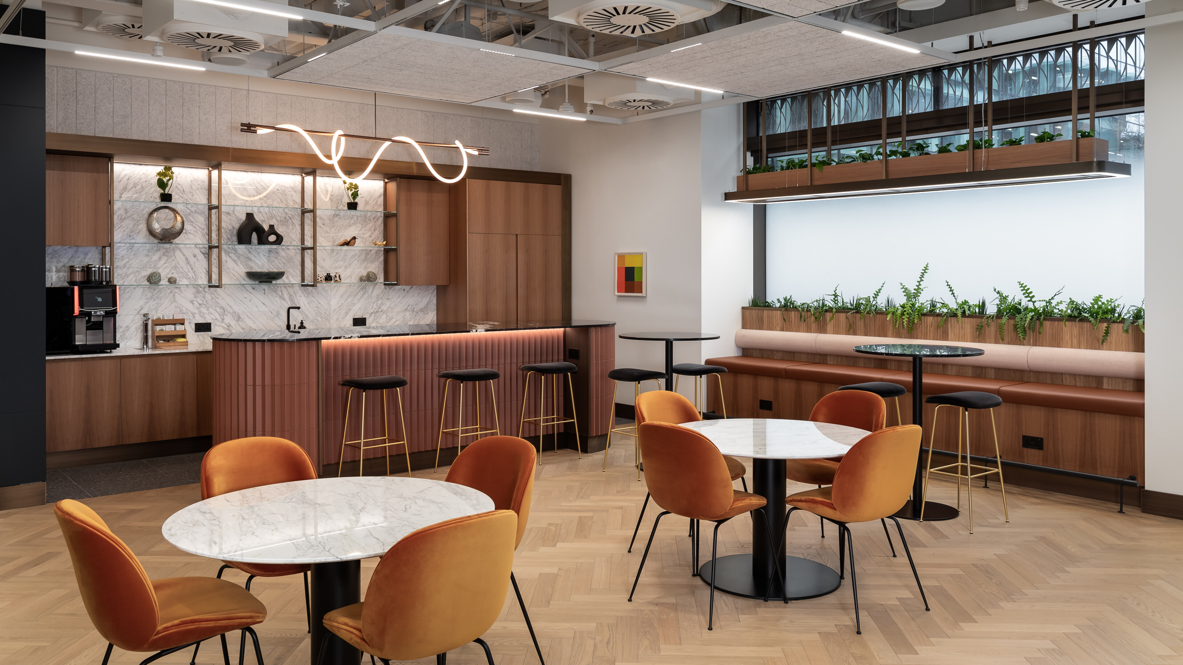 How Behavioural Design Shapes Workplace Culture | Oktra
