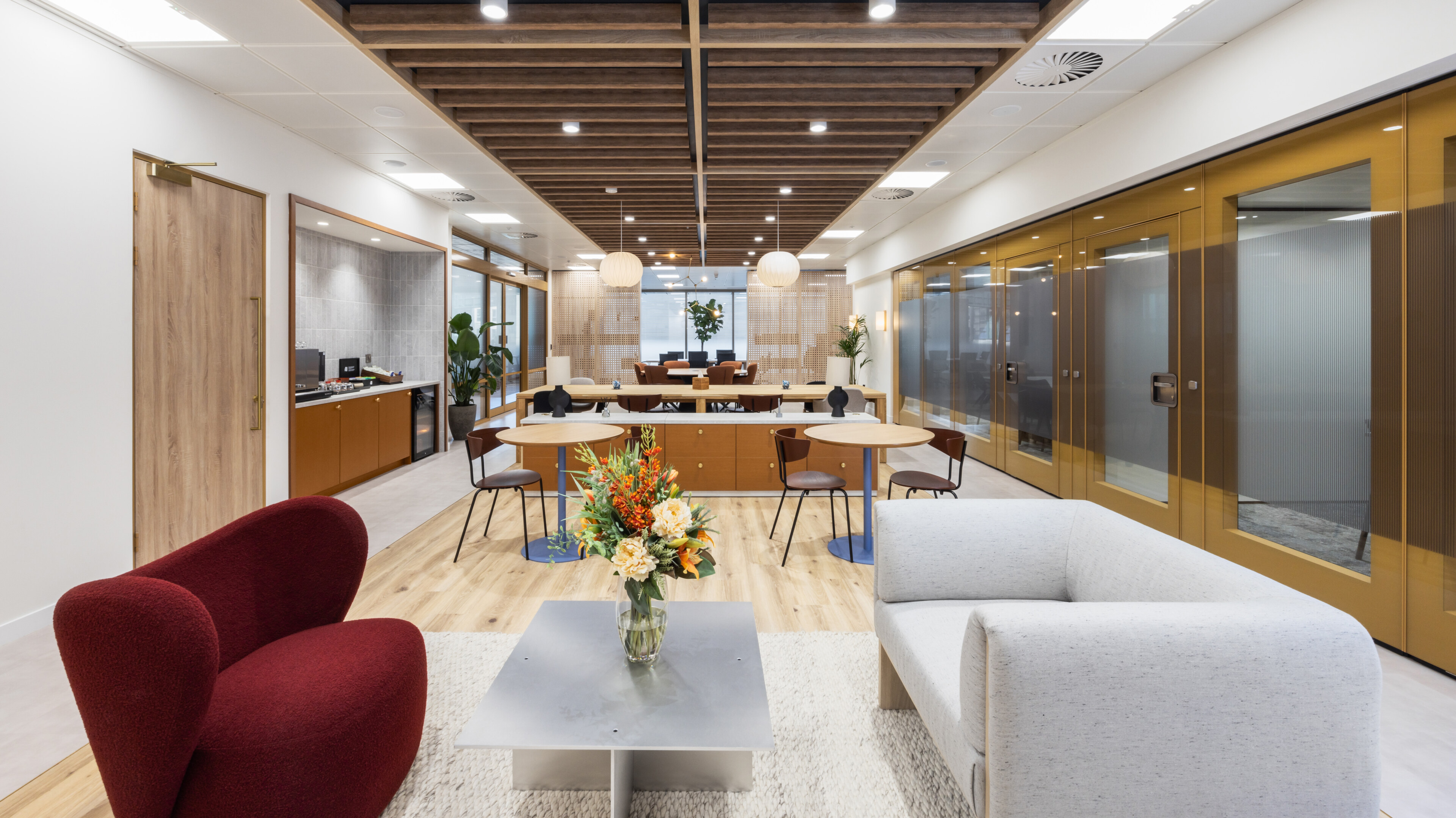 Open Plan Office Layout: Tips for Productivity & Collaboration | Oktra