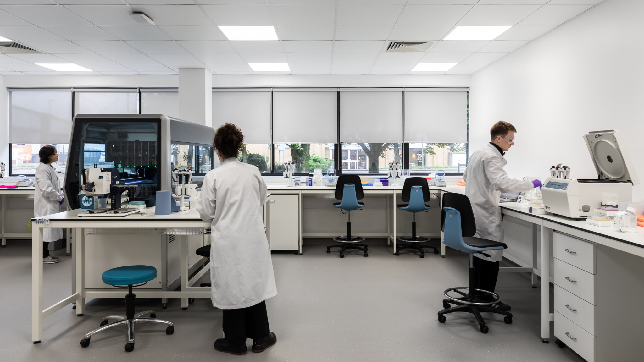 Oxford Lab Design for GENEWIZ from Azenta Life Sciences | Oktra