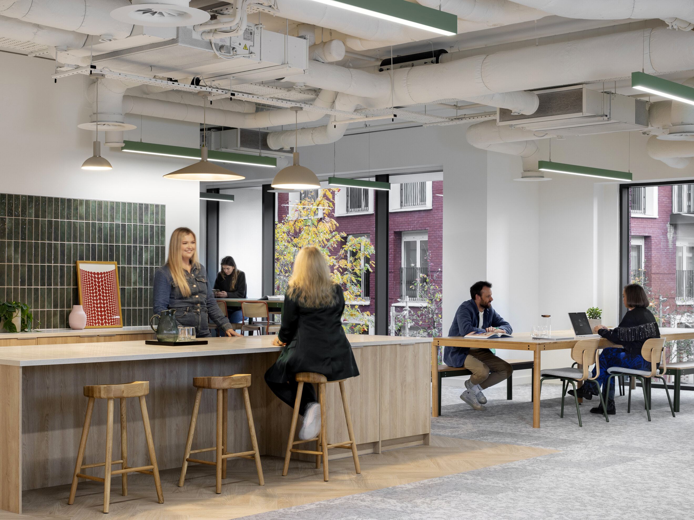 4 Key Pillars for Designing the Hybrid Office