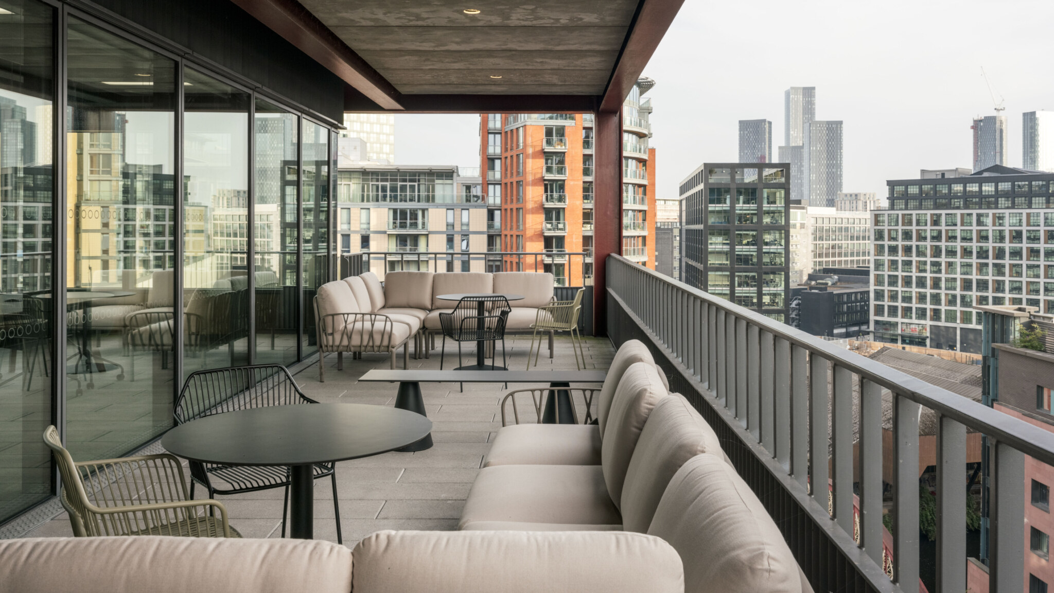 The Cost of Office Space in Manchester in 2026 | Oktra